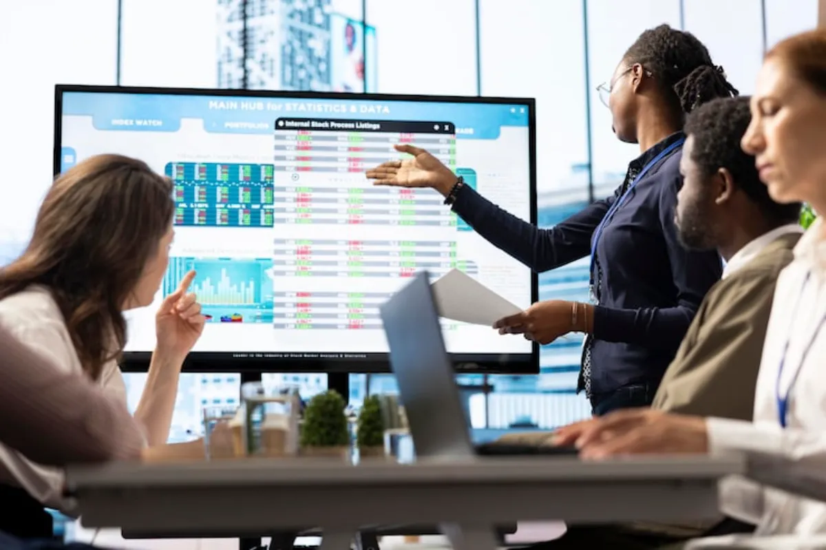 Business Process Monitoring: Definition, Benefits & Examples